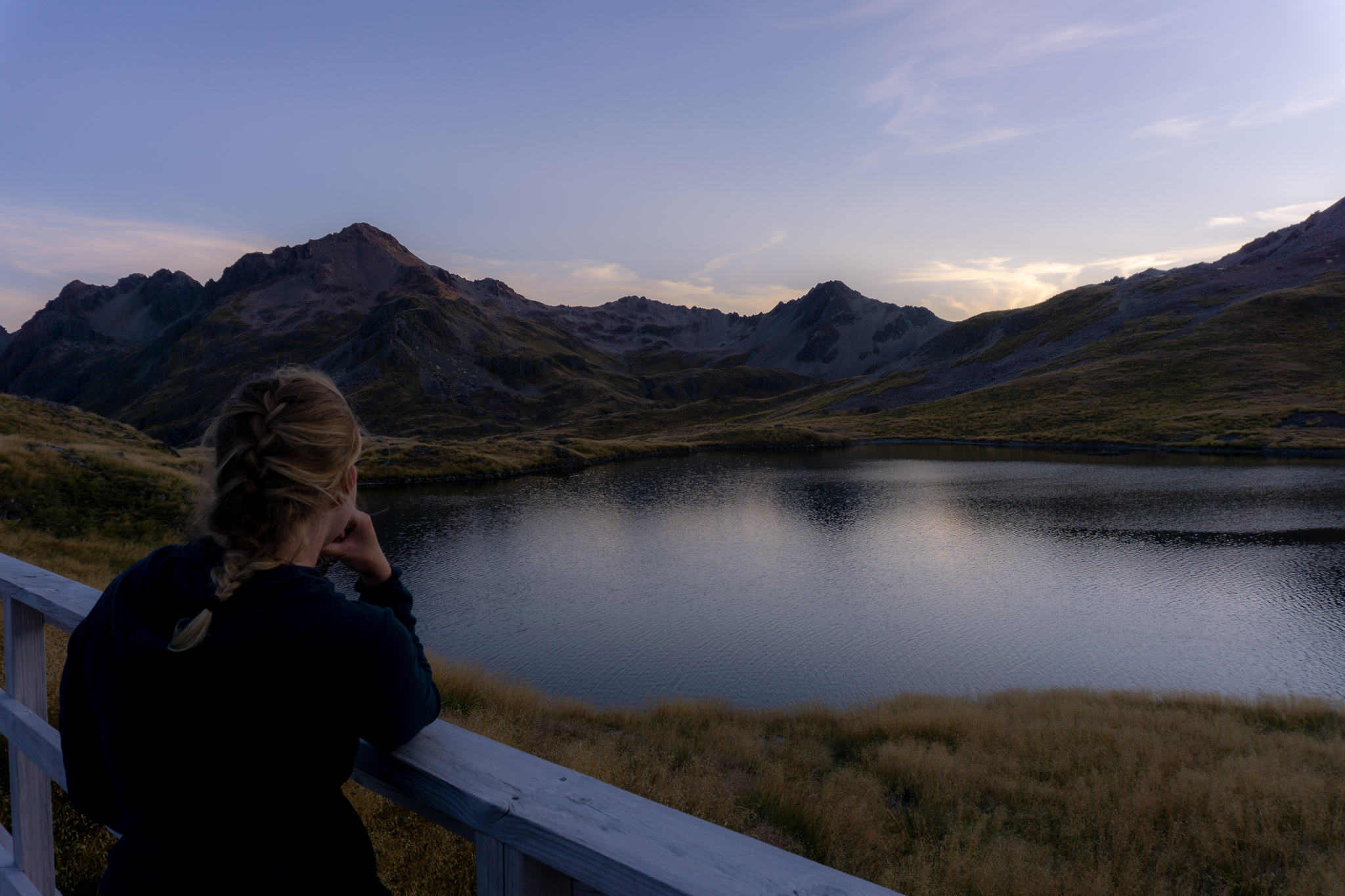 Lake Angelus Hut: one of DOC's prettiest huts - Alice Adventuring