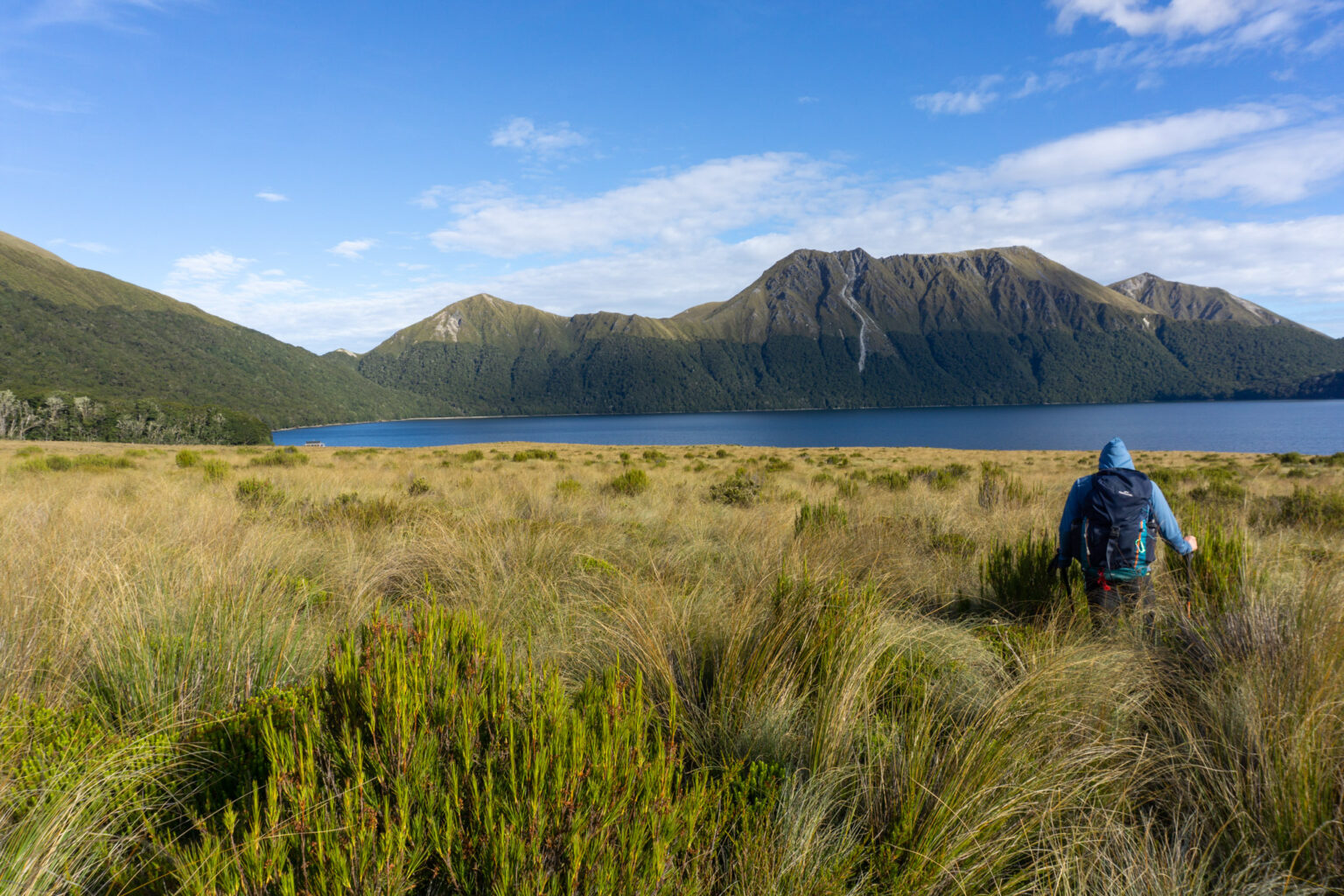 Green Lake Hut: Southland's best hut? - Alice Adventuring