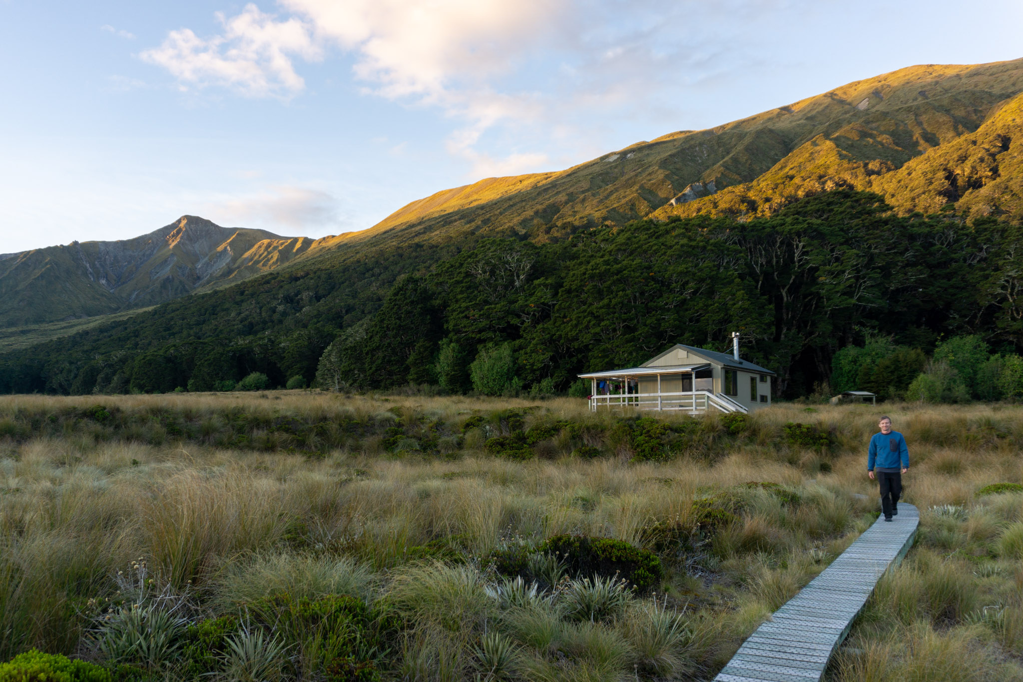 Green Lake Hut: Southland's best hut? - Alice Adventuring